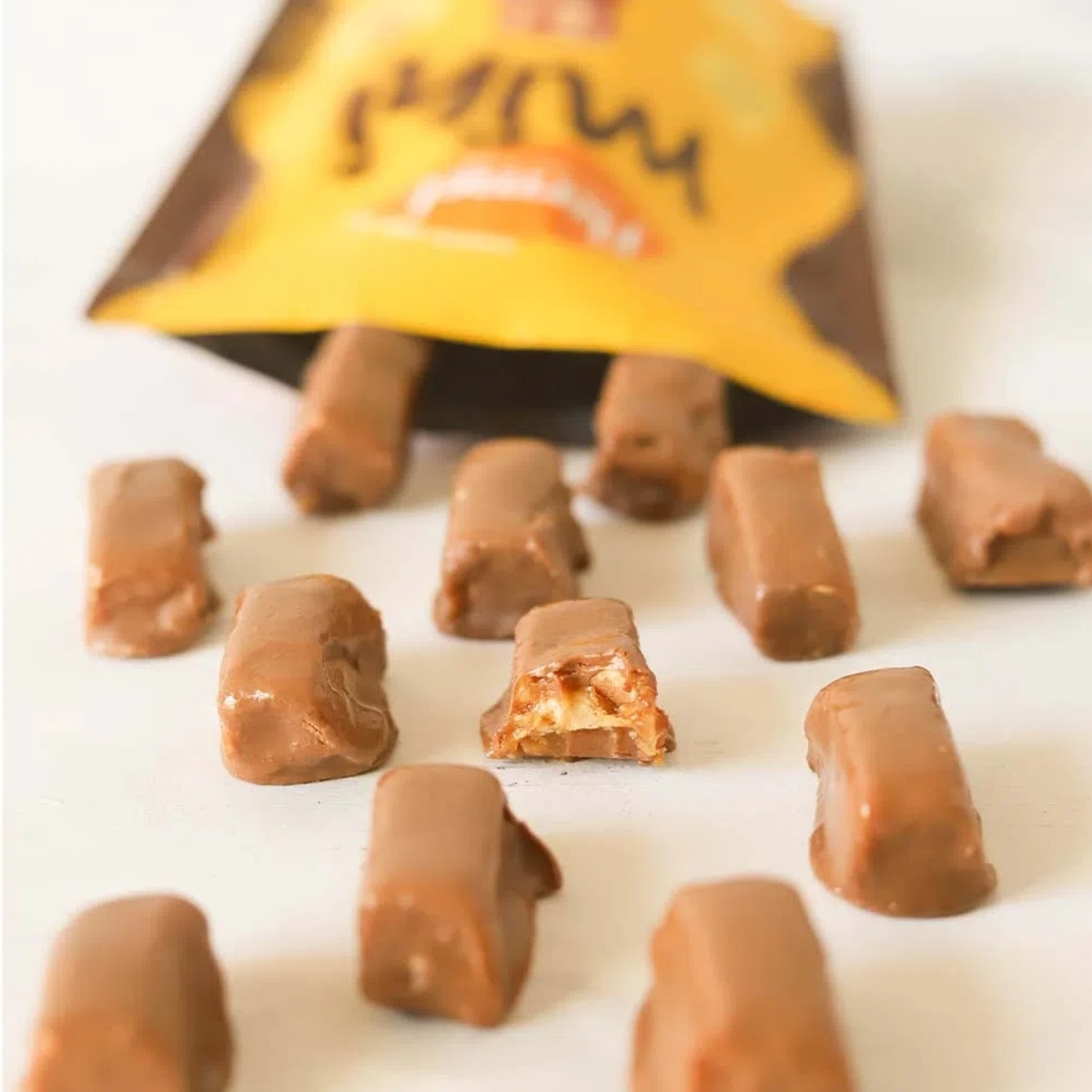 Mini Bombom Flormel Chocolate ao Leite com Amendoim 60g - Mini Bombom ...